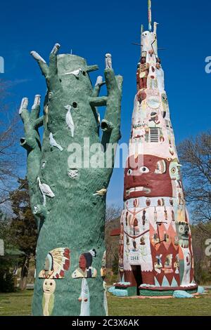 Galloway Totem Pole Park City of Foyil Historic Route 66 Oklahoma USA ...