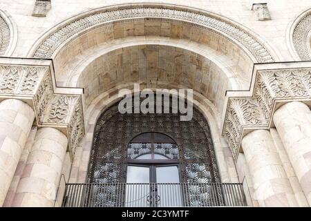 Ministry of Foreign Affairs between 1996 and 2016, Republic Square ...