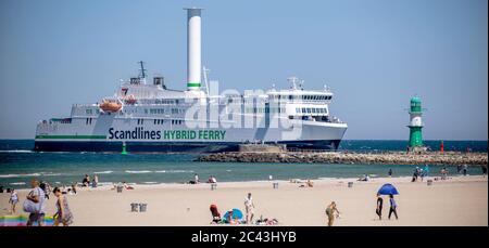 Scandlines hybrid ferry COPENHAGEN with installed Norsepower Rotor Sail ...