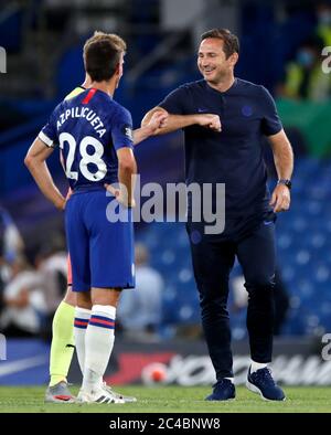 Chelsea manager Frank Lampard fist bumps Manchester City's Chelsea manager Frank Lampard fist bumps Manchester City's