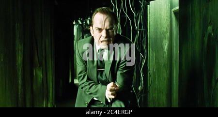 USA. Hugo Weaving in a scene from the ©Warner Bros film : The Matrix ...