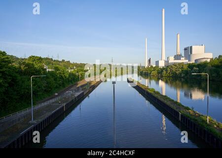 The Altbach / Deizisau thermal power station is a hard coal-fired power ...