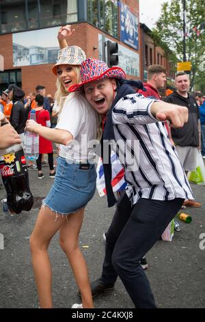 Sandy Row 12th July celebrations Stock Photo - Alamy