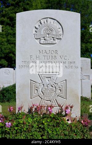 Grave of the Australian Victoria Cross recipient private Patrick Bugden ...