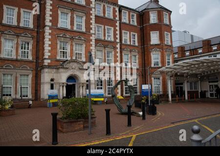 The Circle of Life by Sarah Tombs, a public sculpture at the main ...