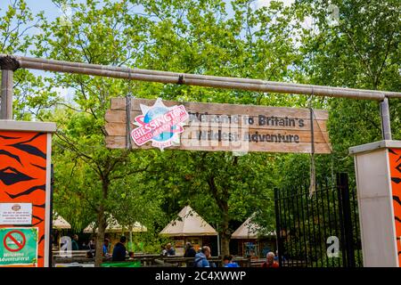 Entrance to Chessington World of adventures Stock Photo - Alamy