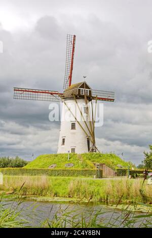 Hoeke Windmill, old, energy production, house, steep tile roof, tall ...