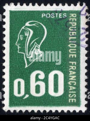 TIMBRE OBLITÉRÉ MARIANNE VERTE. RÉPUBLIQUE FRANÇAISE. POSTES. 0,10 ...