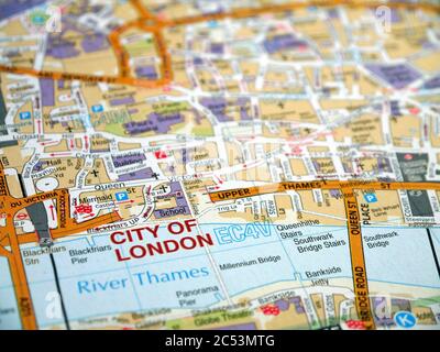 An old map showing the City of London in late Tudor & early Stuart time ...