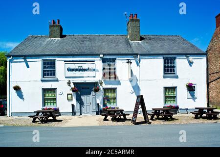 The Commercial Pub, Easingwold, Yorkshire Stock Photo - Alamy