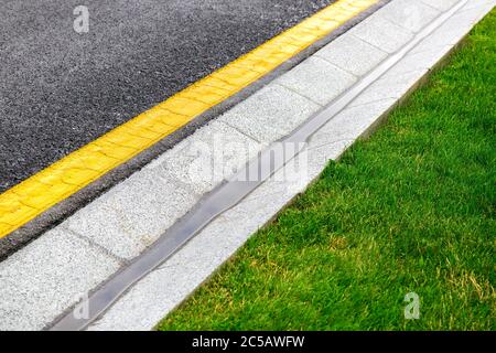 drainage system edge tray with concrete grate for rainwater drainage ...