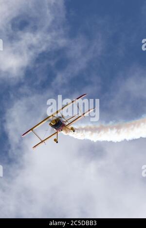 Australian aerobatic pilot Paul Bennet flying his Wolf Pitts Pro ...