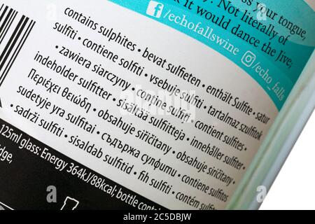 contains sulphites in many different languages on label on bottle of ...