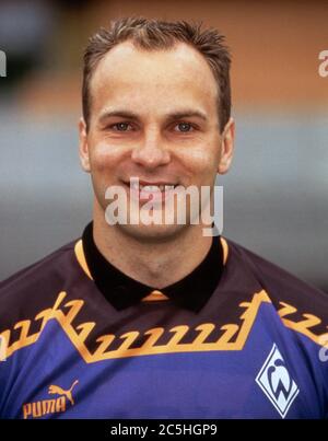 OLIVER RECK SV WERDER BREMEN 06 November 1996 Stock Photo - Alamy