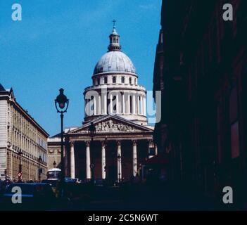 The domed church of the Sorbonne in Paris, designed by Jacques ...