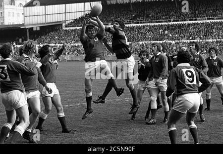 Barry Llewelyn, Llanelli RFC, and Wales International rugby player ...