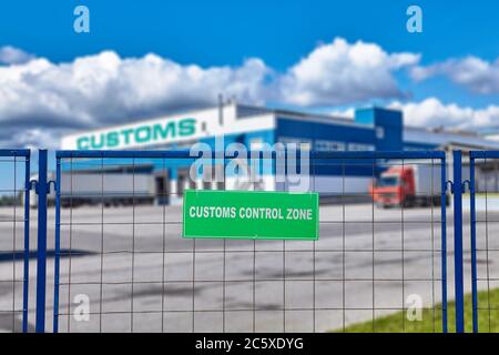customs bonded area sign Stock Photo - Alamy