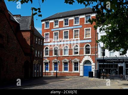 Old warehouse and Trinity Square, Hull, East Yorkshire, England UK ...