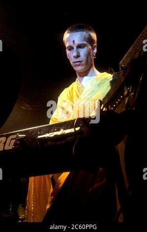 Stephen Luscombe from Blancmange live at the Hammerswithh Palais ...