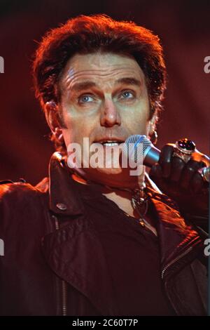 English singer Alvin Stardust Stock Photo - Alamy