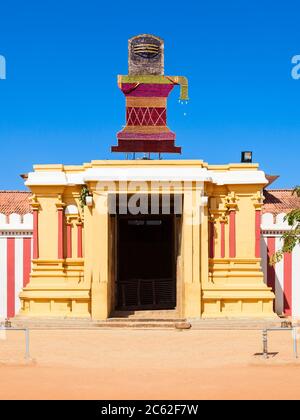Munneswaram temple is an important regional Hindu temple complex in Sri ...