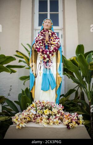 Virgin Mary statue at Maria Lanakila Catholic Church on Wainee Street ...