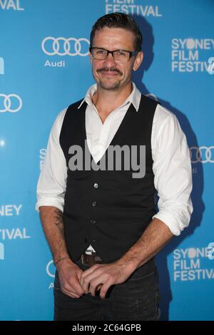 Actor Mathew Nable (Matt Nable) arrives on the red carpet for the ...