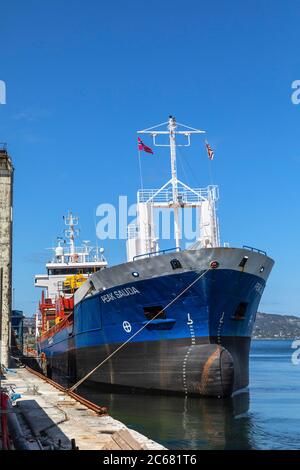 Bulk cargo vessel Peak Sauda at Norcem cement terminal, in the port of ...
