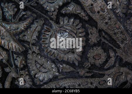 Shape and dig on wood. Toreutics Stock Photo - Alamy
