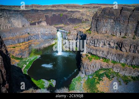 Palouse waterfall in summer time, in Washington state, USA Stock Photo ...