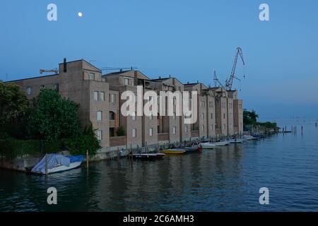 Venedig, Giudecca, Wohnbauten von Gino Valle // Venice, Giudecca ...