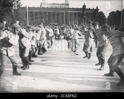 Celebration for the 1st Shark - raising the maypole Heinrich Hoffmann ...