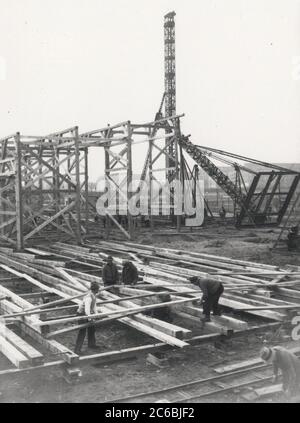 Construction project, perhaps, a stage Heinrich Hoffmann Photographs ...