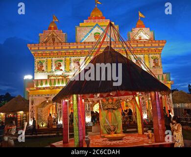 Temporary structure pandal for Durga Puja in India Stock Photo - Alamy