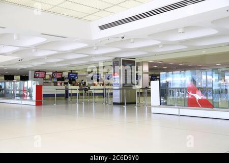 The Qantas check-in area at Sydney International Airport Stock Photo ...