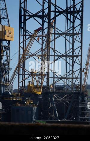 headstones at the eastern cemetery, dundee Stock Photo - Alamy