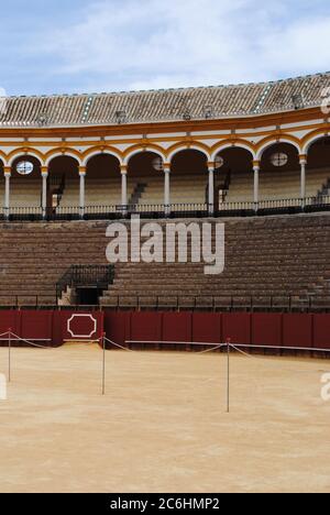 Travelling Andalucia, discoverign the beautiful cities of Seville ...