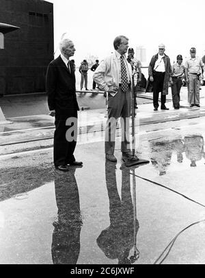 Rosalynn Carter, Jimmy Carter and Admiral Hyman Rickover aboard the ...