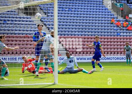 Lee Evans (08) of Wigan Athletic scores in the 81st minute to make it 1 ...