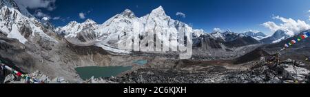 Panoramic view of Everest, Pumori, Kala Patthar and Nuptse with ...