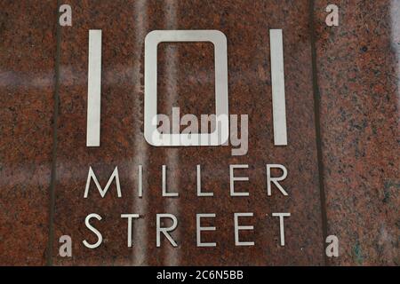 The AGL Head Office at 101 Miller Street, North Sydney Stock Photo - Alamy