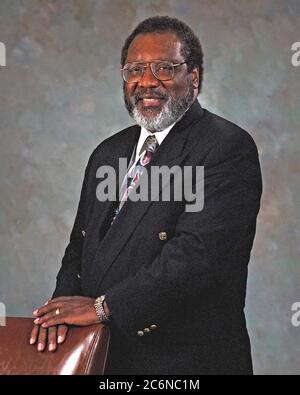 KENNEDY SPACE CENTER, FLA. - Official portrait of Michael Wetmore ...