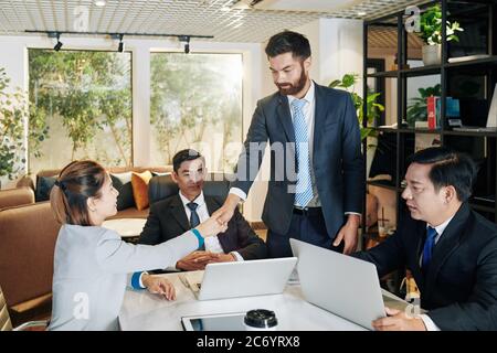 Businessman introducing himself Stock Photo - Alamy