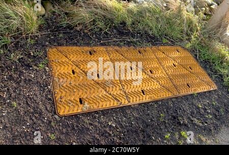 Cast Iron Inspection Chamber Cover. Glynwed Ductile. Water. BS-5834. PT ...