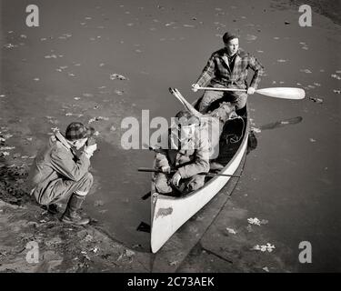 vintage hunt rifle Stock Photo - Alamy