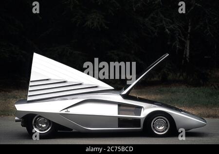 Lancia Stratos Zero Bertone Concept at the Concours of Elegance held at ...