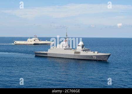 Republic of Singapore Formidable-class multi-role stealth frigate RSS ...