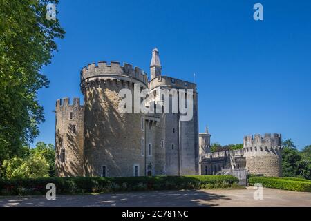 11th/12th and 19th century Chateau-Guillaume, Lignac, Indre (36 ...