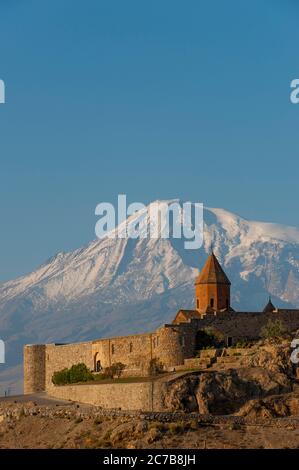 A scenic view of Mount Ararat, located in eastern Turkey, is known for ...