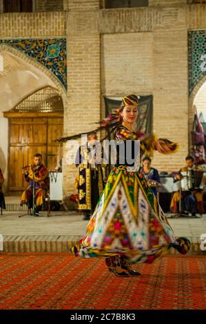 A performance of traditional Uzbek dances at the Nodir Devon Begi ...